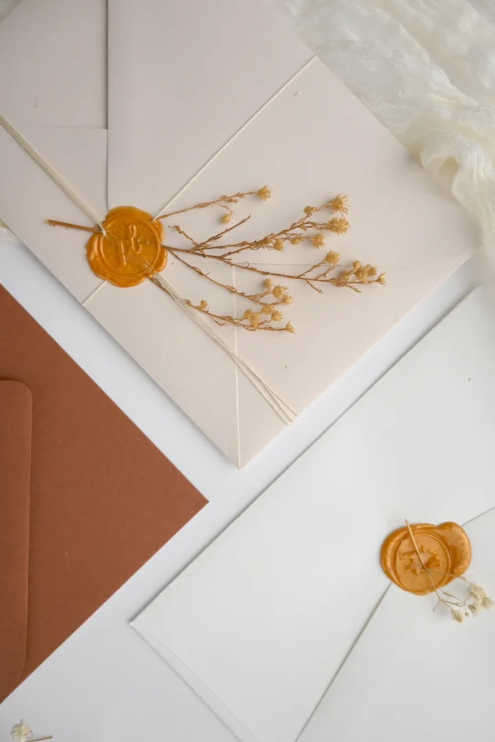 1st Anniversary Paper Gifts: 50 Ideas, Card Wording & DIYs for the ...